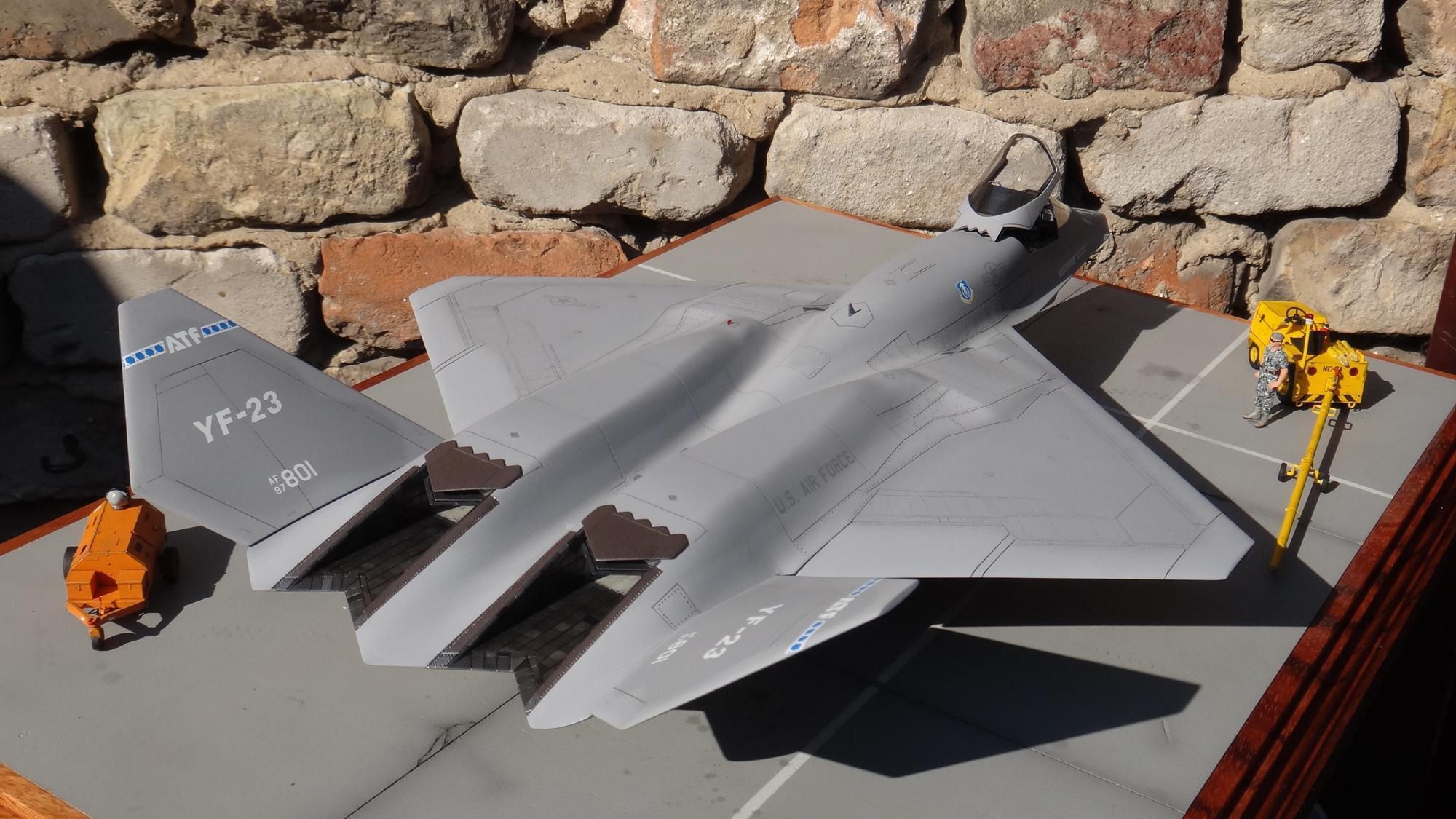 Northrop/McDonnell Douglas YF-23